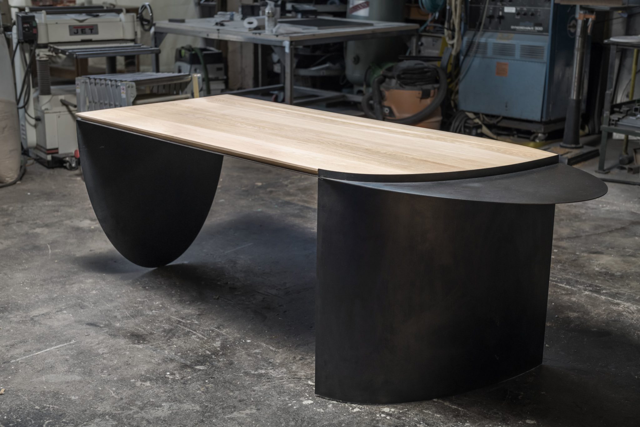 OFFICE FOR COLLECTIVE ARCHITECTUREConic Table - OFFICE FOR COLLECTIVE ...